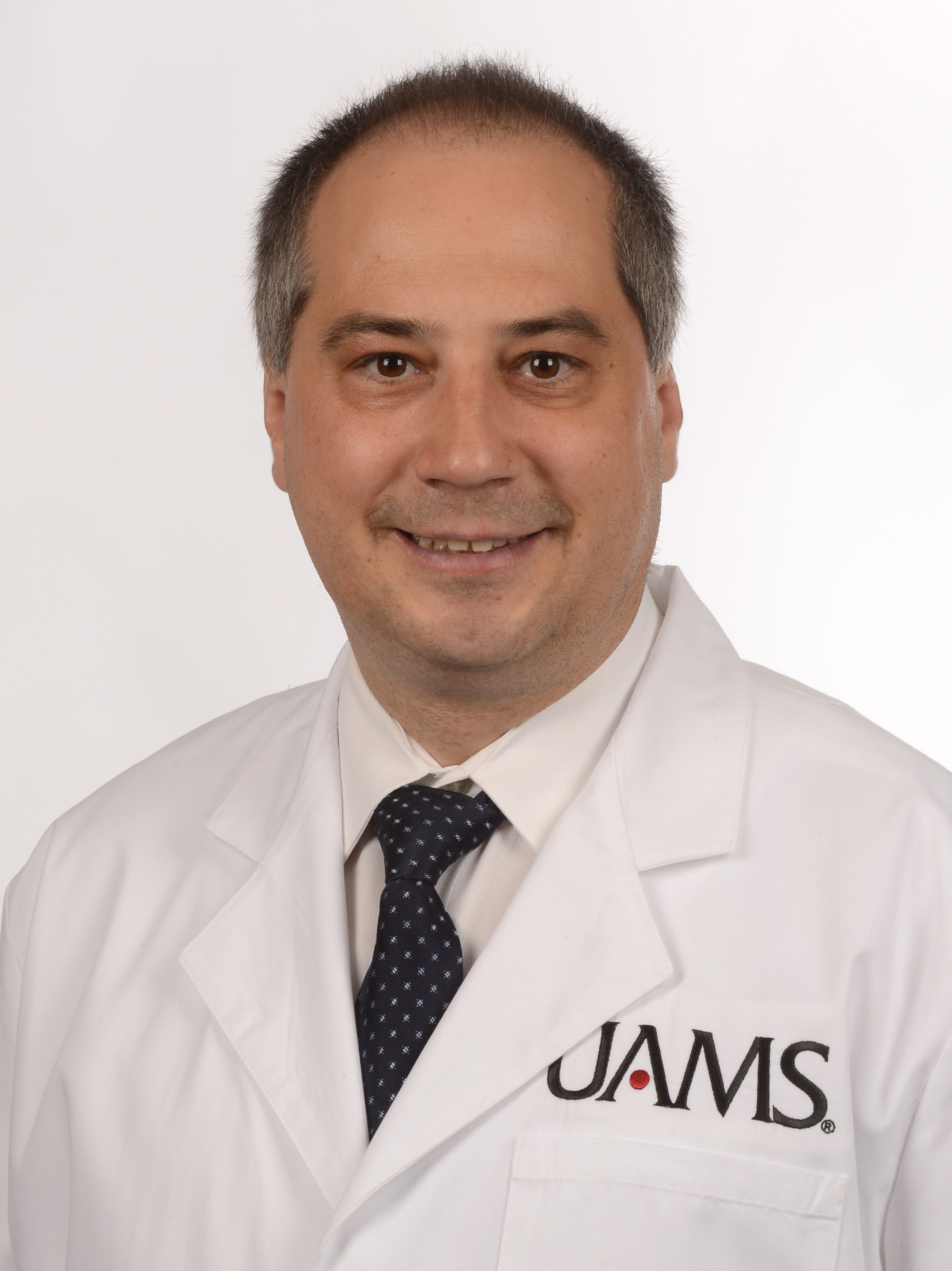 Florin Grigorian, M.D. | Ophthalmologist | UAMS Health
